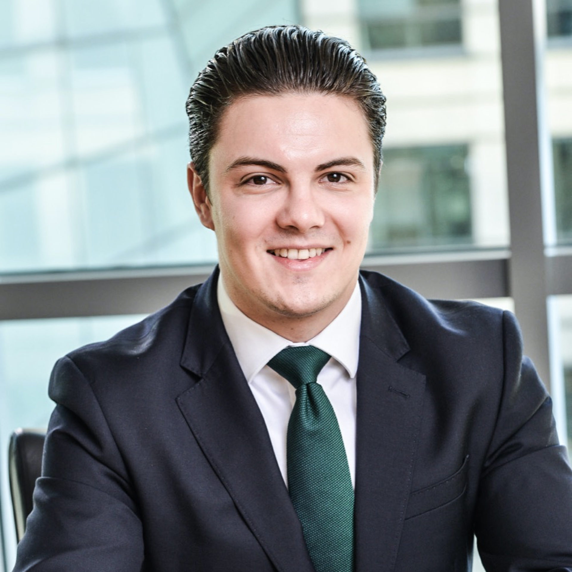 Meet Our Team of Financial Advisers at Pinnacle Wealth Management